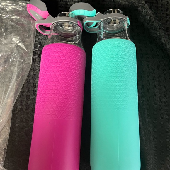 Zulu & Zephyr | Dining | New Zulu Studio 32oz Tritan Water Bottle Hot ...